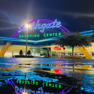 Colorful Lighting Reignites Fervor for Southgate Arch - LkldNow