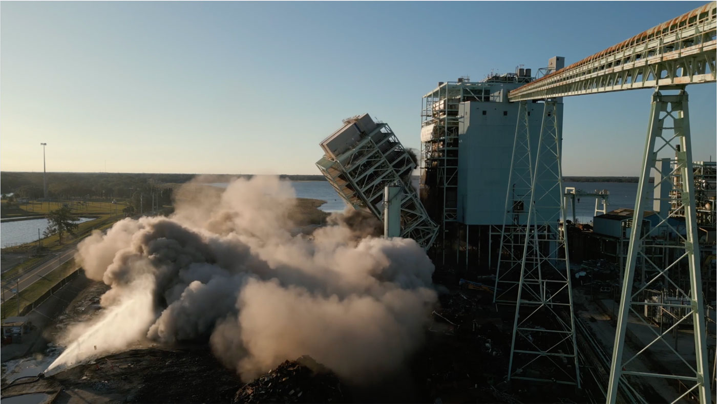 Lakeland Electric Implodes Power Plant with Blasts Heard Throughout the ...