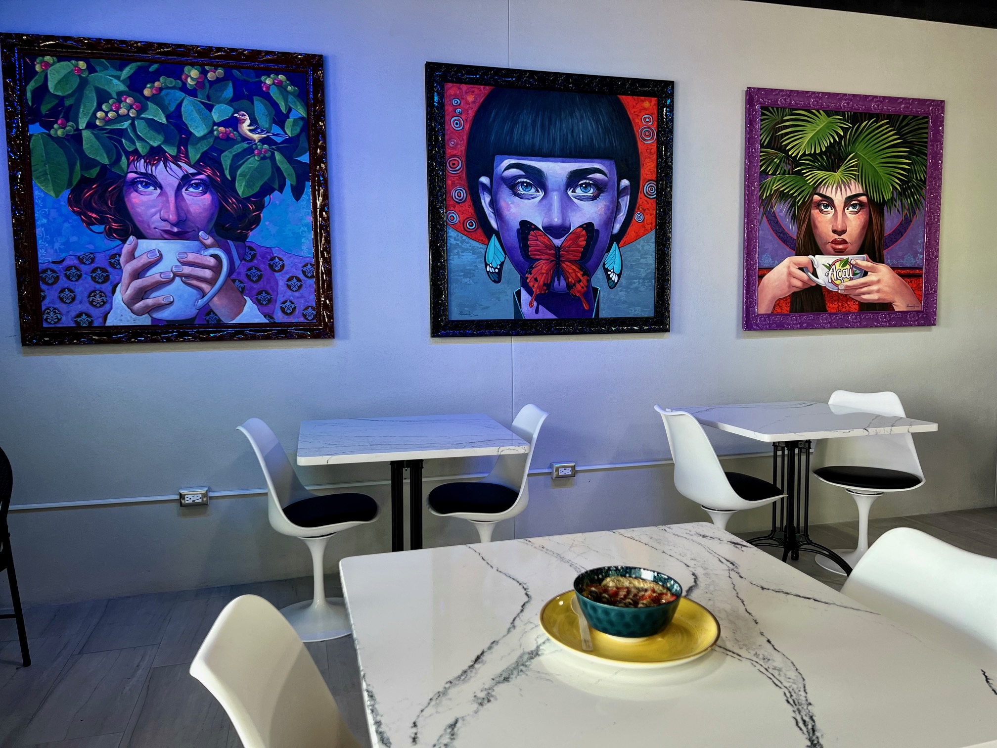 Jona-Bells-interior - LkldNow