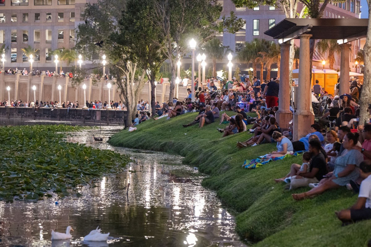 2023 'Red, White & Kaboom' in Photos and a Video - LkldNow