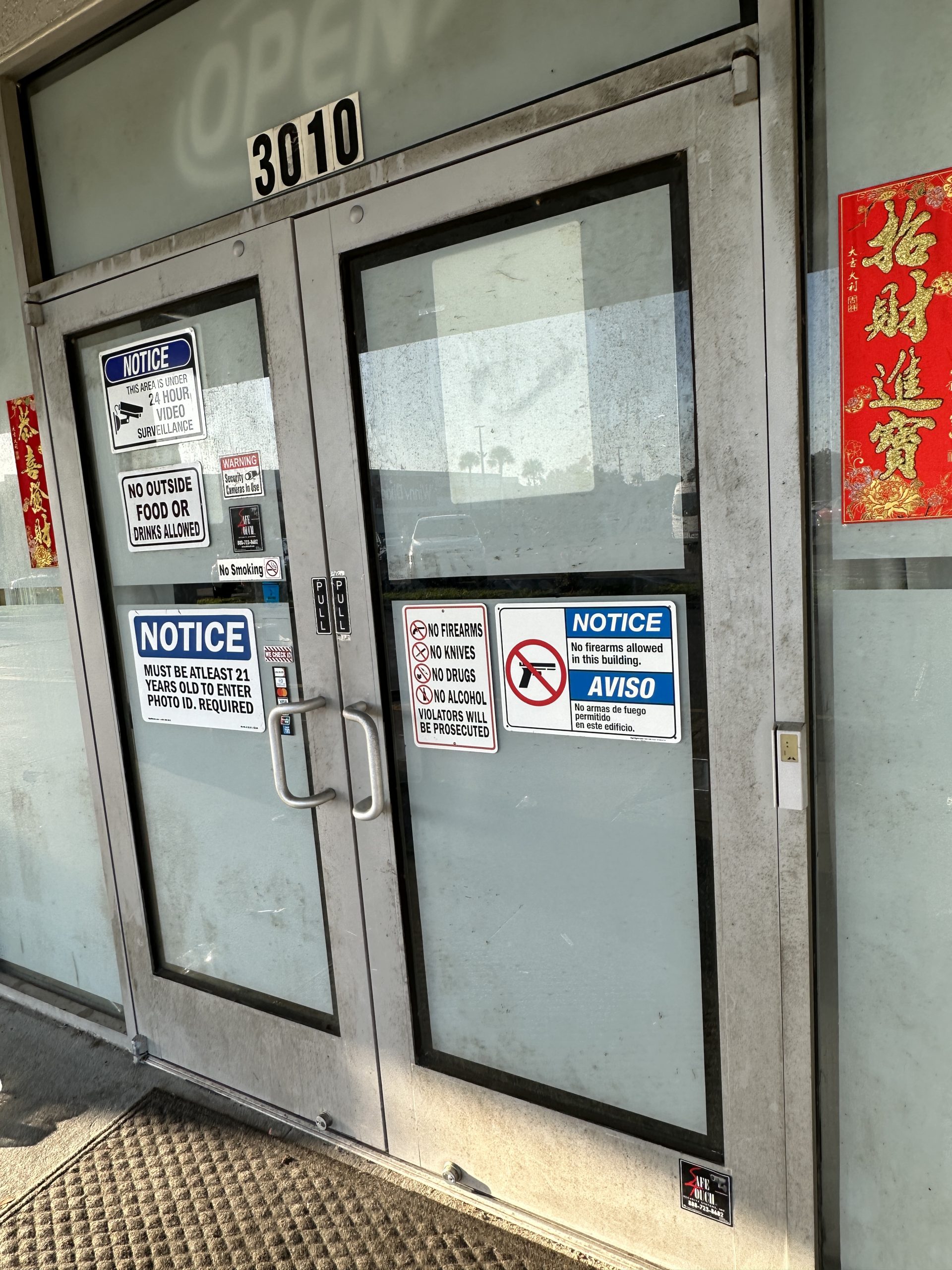 Sign-on-door - LkldNow