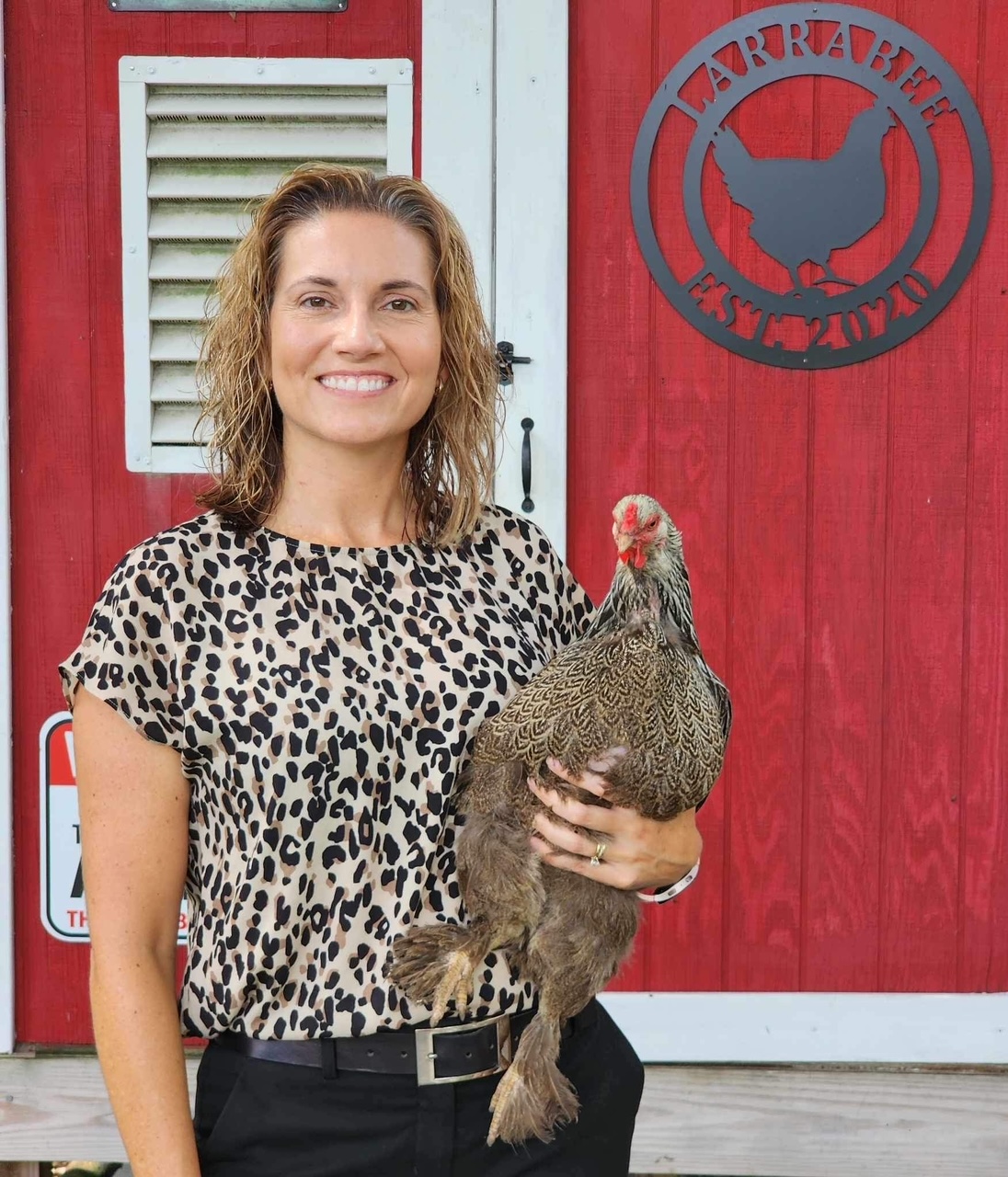 Tiffany-Larrabee-chickens-1 - LkldNow