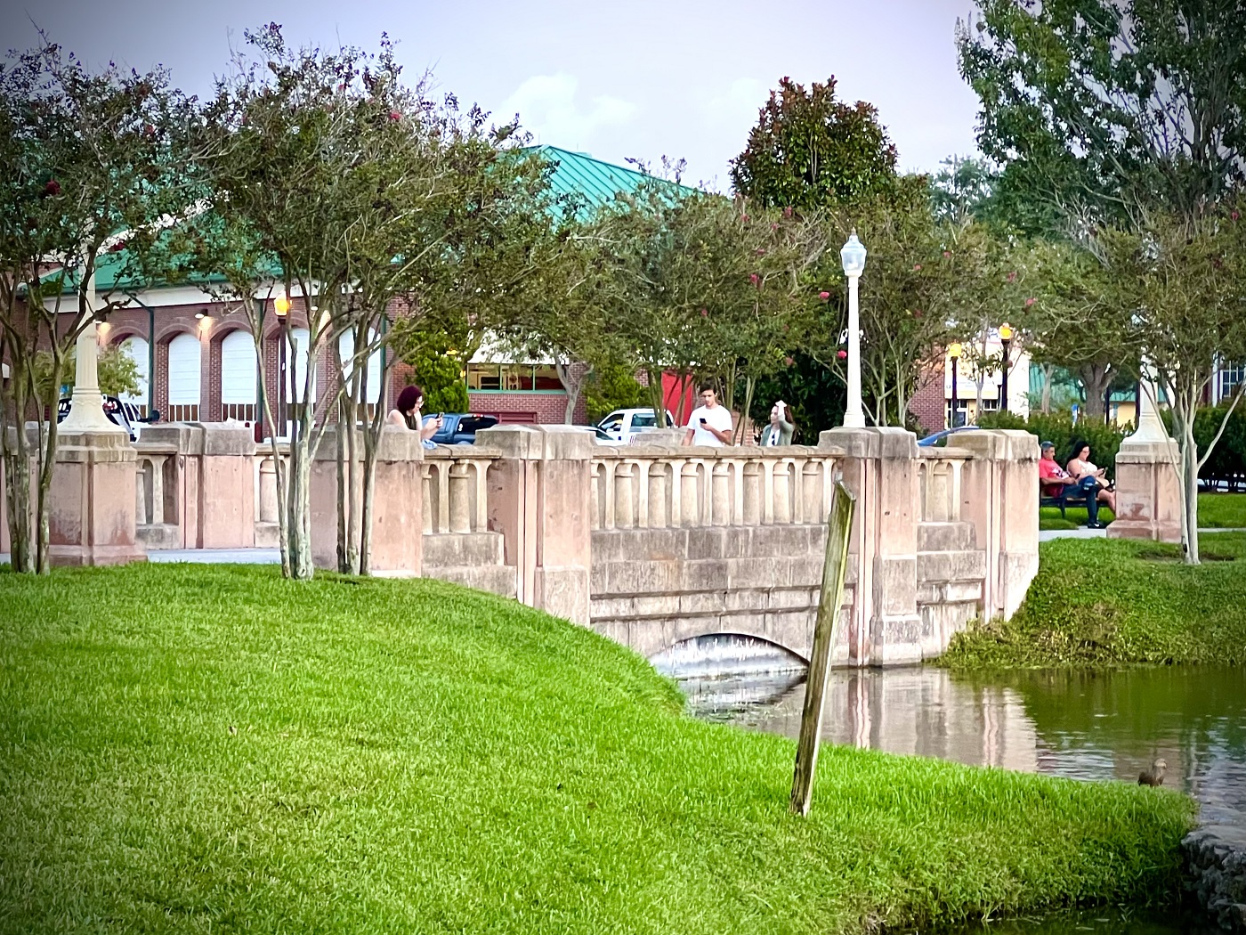 Lake Mirror Bridge 2 - LkldNow