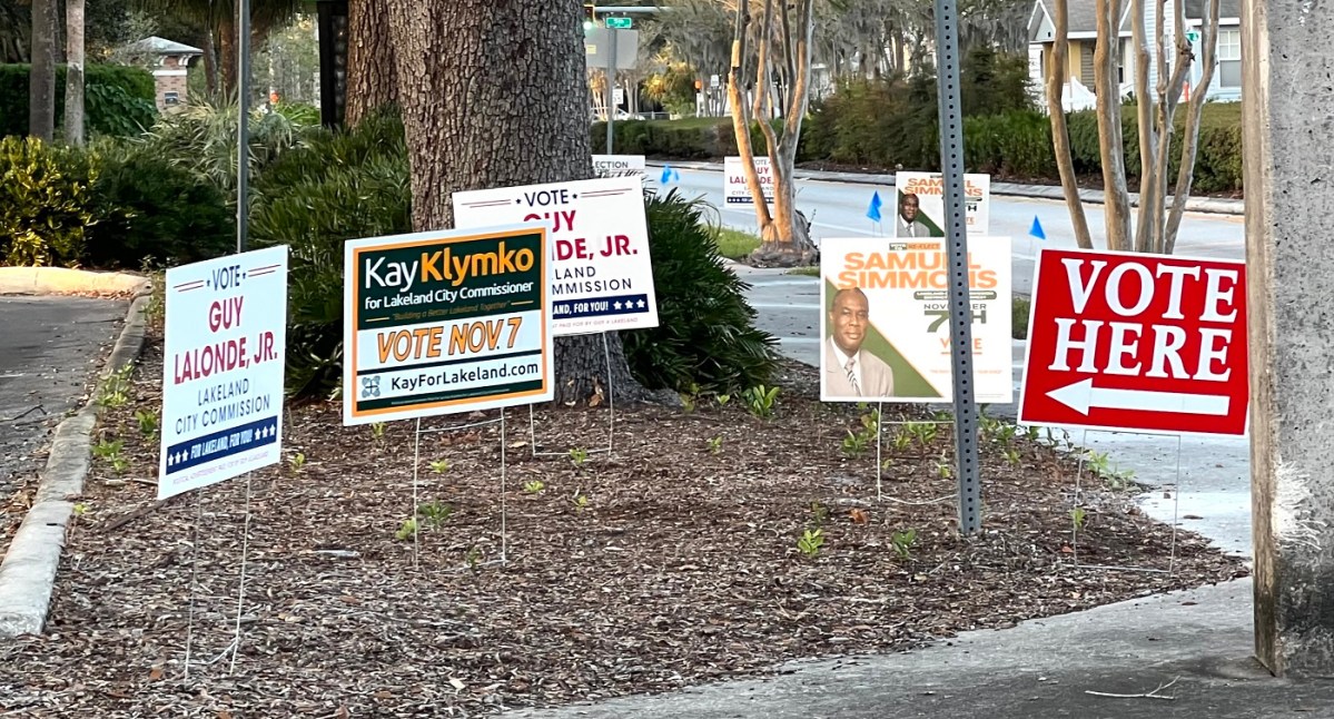 Election Day Coleman-Bush signs - LkldNow
