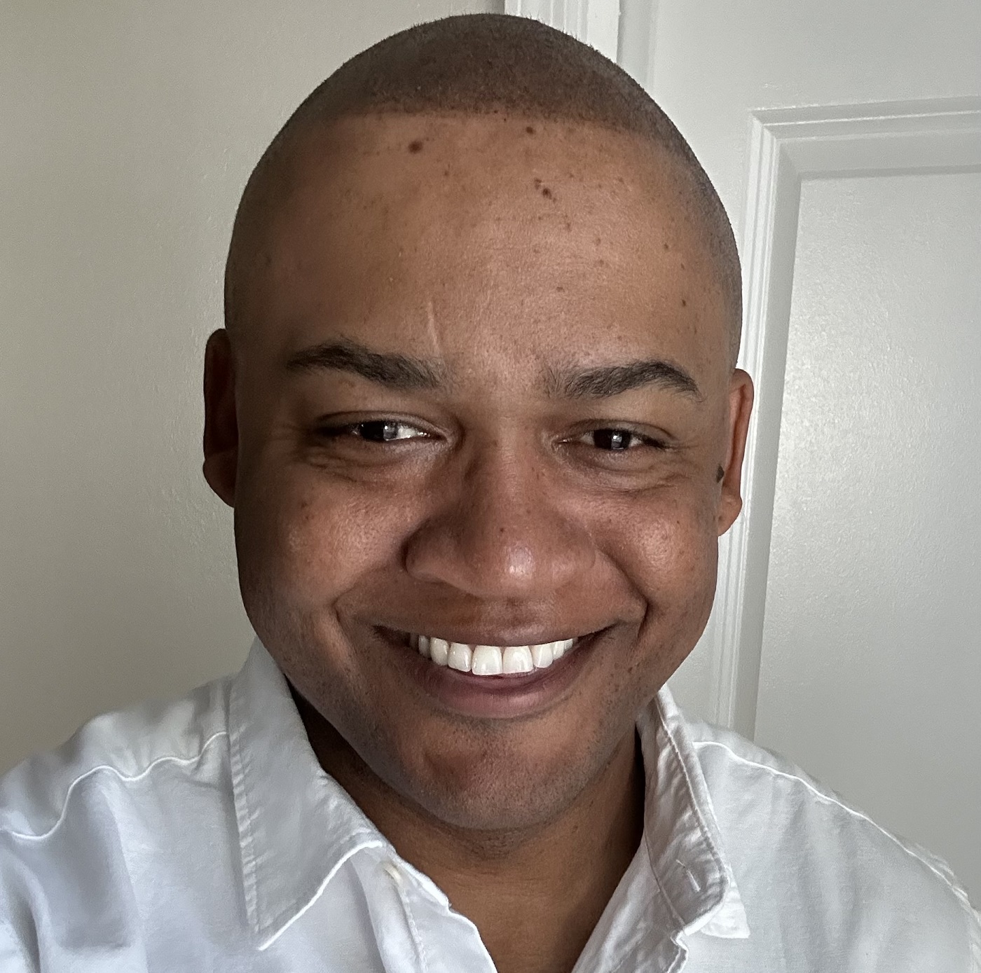 Alain Douge Portrait - LkldNow