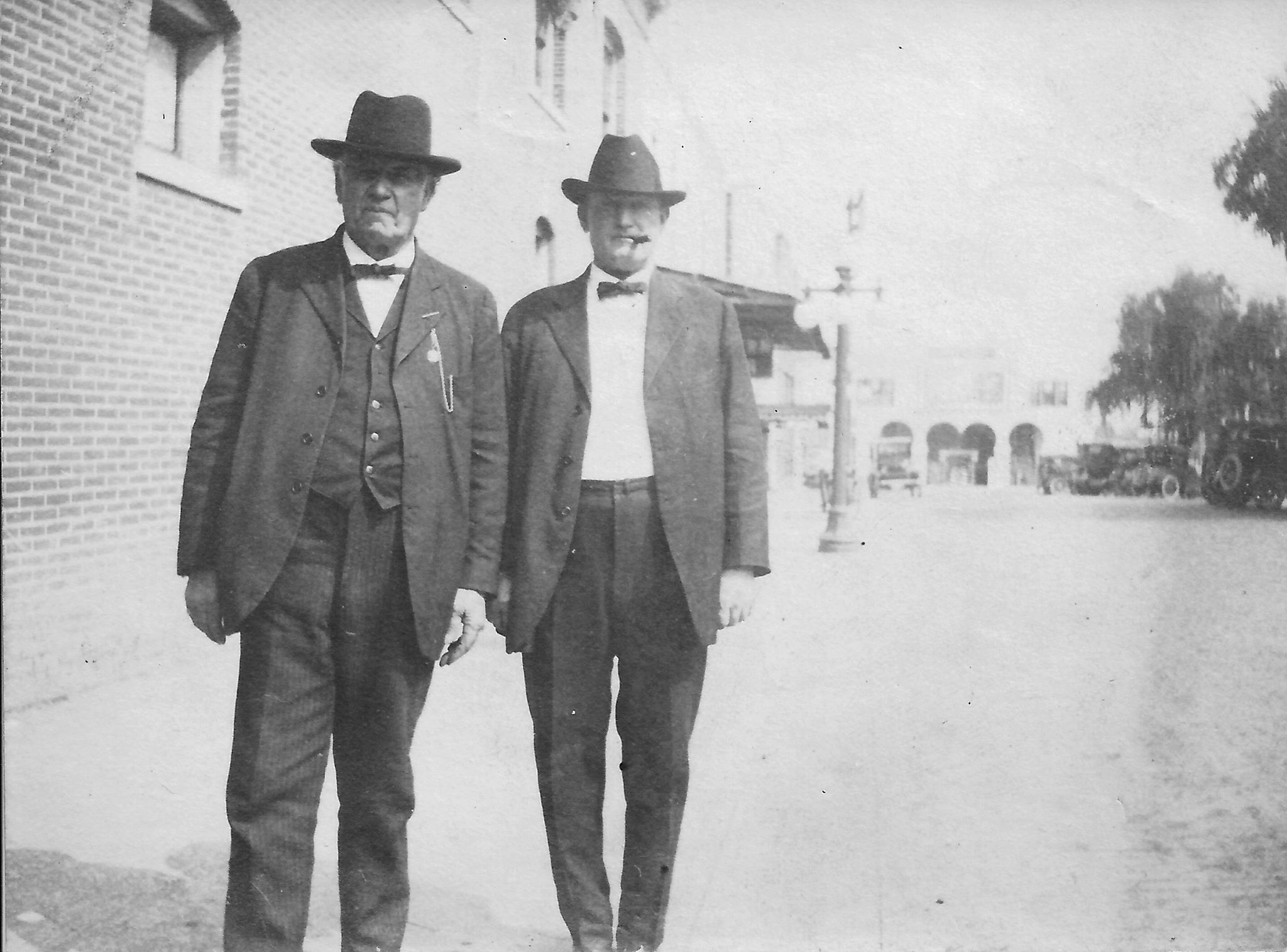 Lake Wire Emory Bryant, Sr. - LkldNow