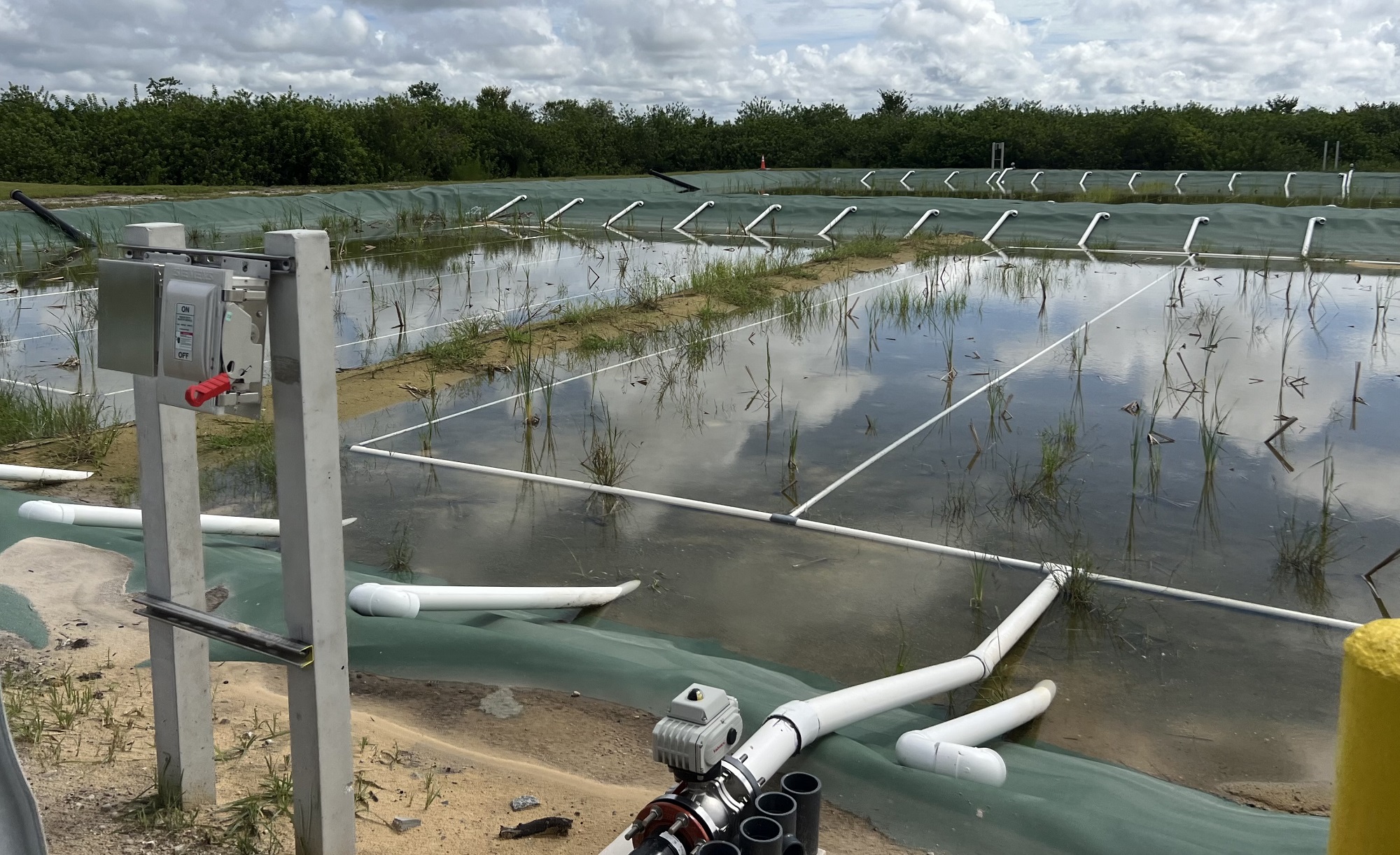 Recycling wastewater pond - LkldNow
